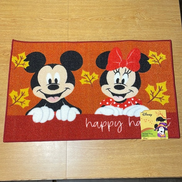 Disney | Other | Nwt Disney Mickey And Minnie Mouse Fall Mat | Poshmark
